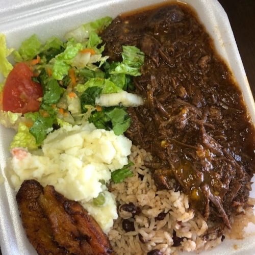 Best Restaurants in Grand Cayman - A Series - TheShyFoodBlogger